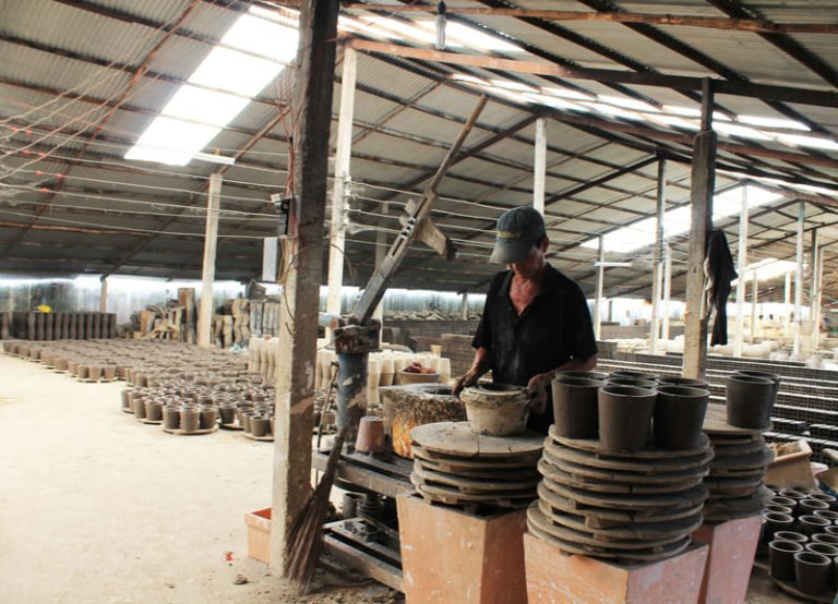 A Beginner’s Guide to Vietnamese Pottery Sourcing 2025