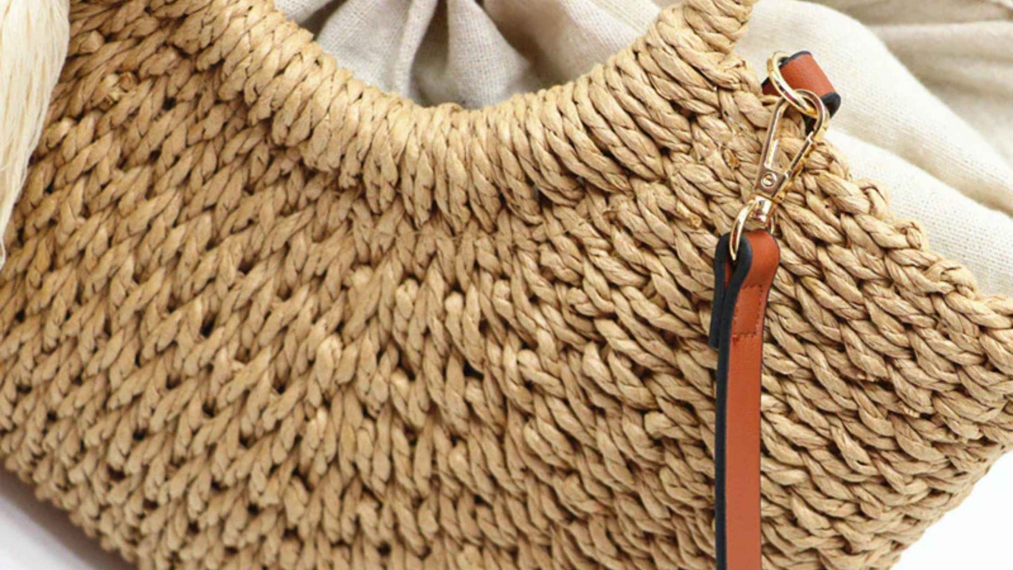 How to Import Straw Bags in Bulk From Vietnam