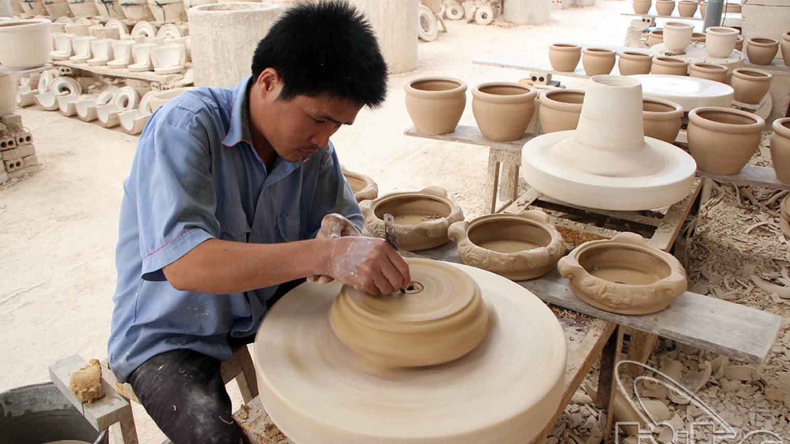 A 6-Step Guide to Importing Ceramic Bowls from Vietnam