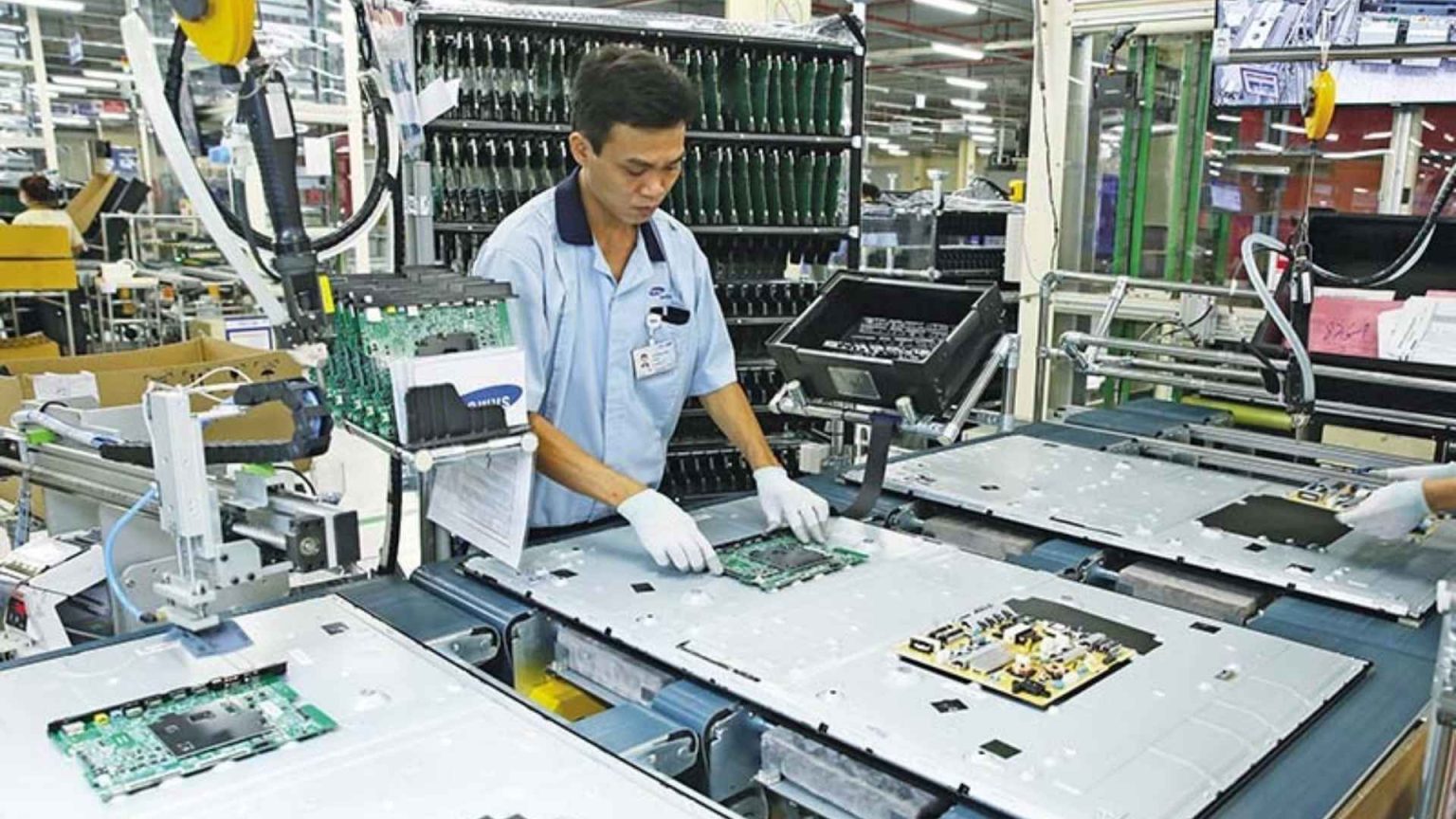Vietnam’s Electronics Exports: Top Products and Trade Partners